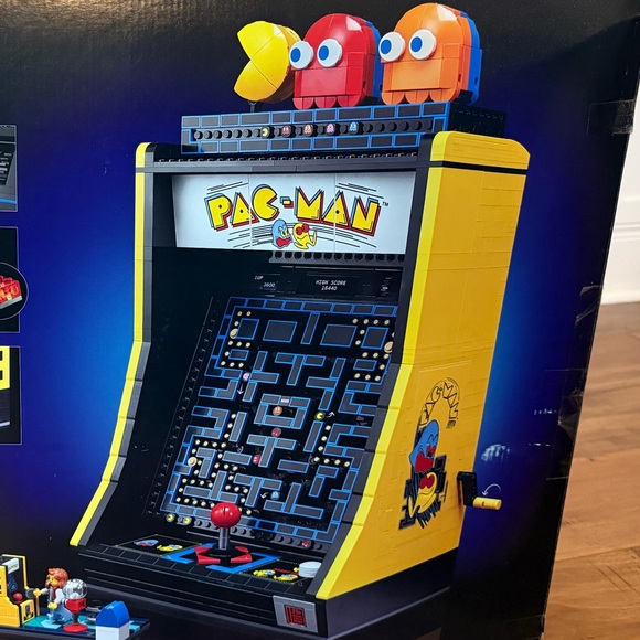 Lego | Toys | Lego Retro Arcade Set Yellow And Black | Poshmark